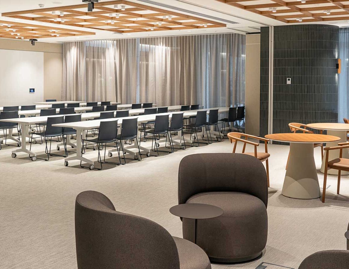 Coworking & Office Space | 555 Collins Street Melbourne | Hub Australia